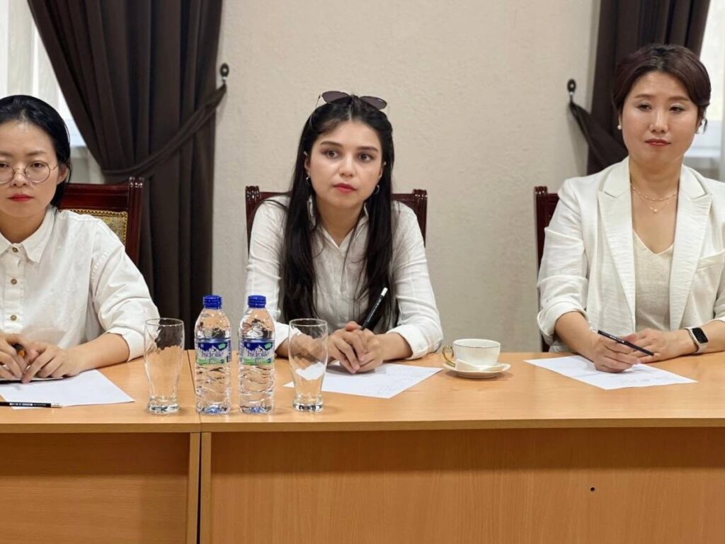 Akademik litseyga Koreyaning KOICA Koreya Xalqaro Taraqqiyot Markazi ...